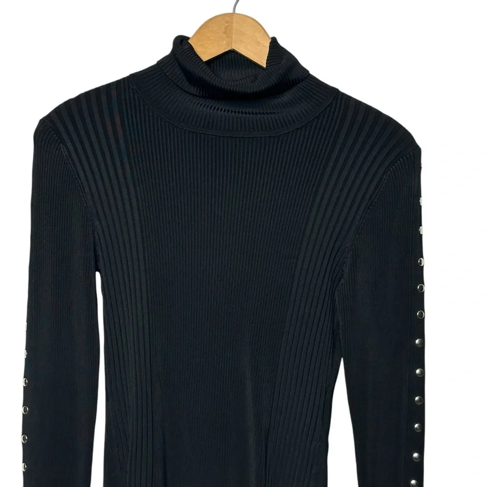 Yuka | Sweaters | Yuka Black Ribbed Long Sleeve Silver Decal Turtleneck ...